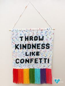 18 Free Crochet Wall Hanging Patterns For Decoration - Clairea Belle Makes