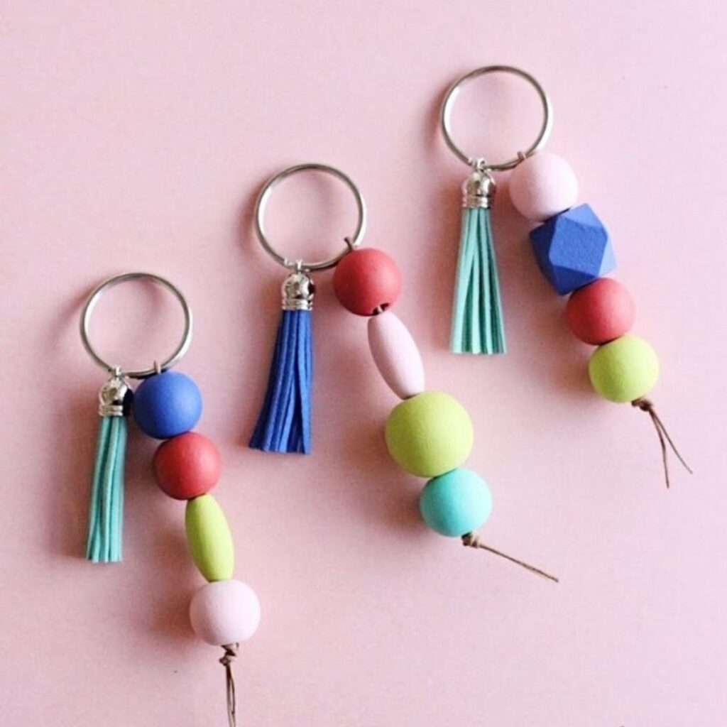 10 DIY Beaded Keychain Ideas To Keep The Keys Organized Clairea Belle 10 DIY Beaded Keychain Ideas To Keep The Keys Organized Clairea Belle