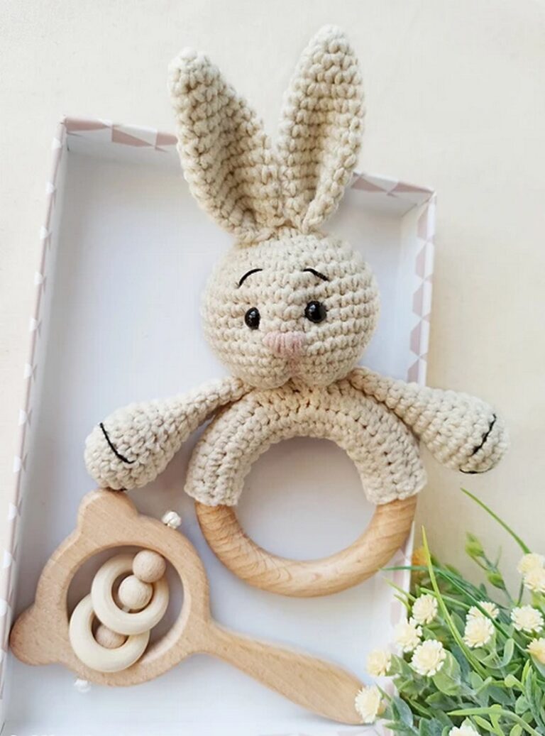 10 Free Crochet Baby Rattle Patterns (Moms Can Try Easily) - Clairea ...