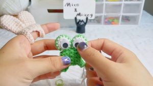 Crochet Finger Protector Pattern (Keep Your Fingers Happy) - Clairea ...